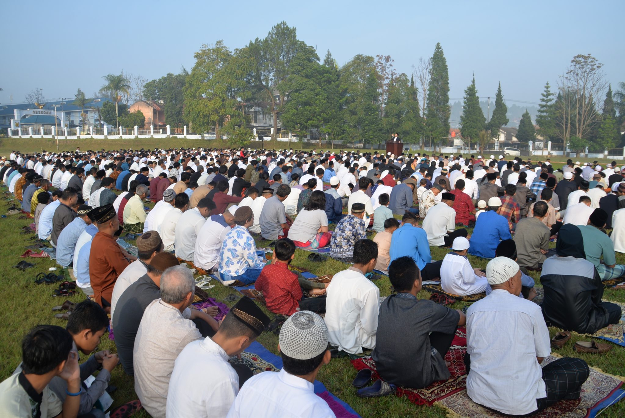 Tata Cara Sholat Idul Fitri Di Rumah - Cahaya Islam